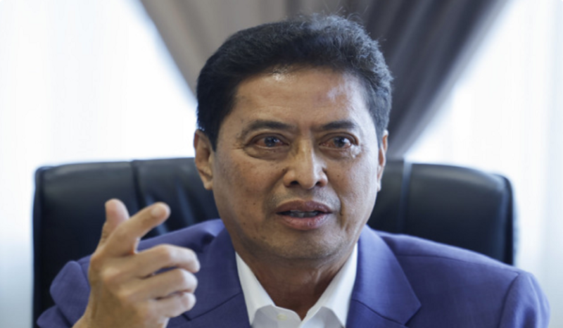 Azam Baki denies threat allegations after giving statement to police ...