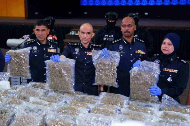 First-time drug mules foiled at KLIA as police uncover multiple ...